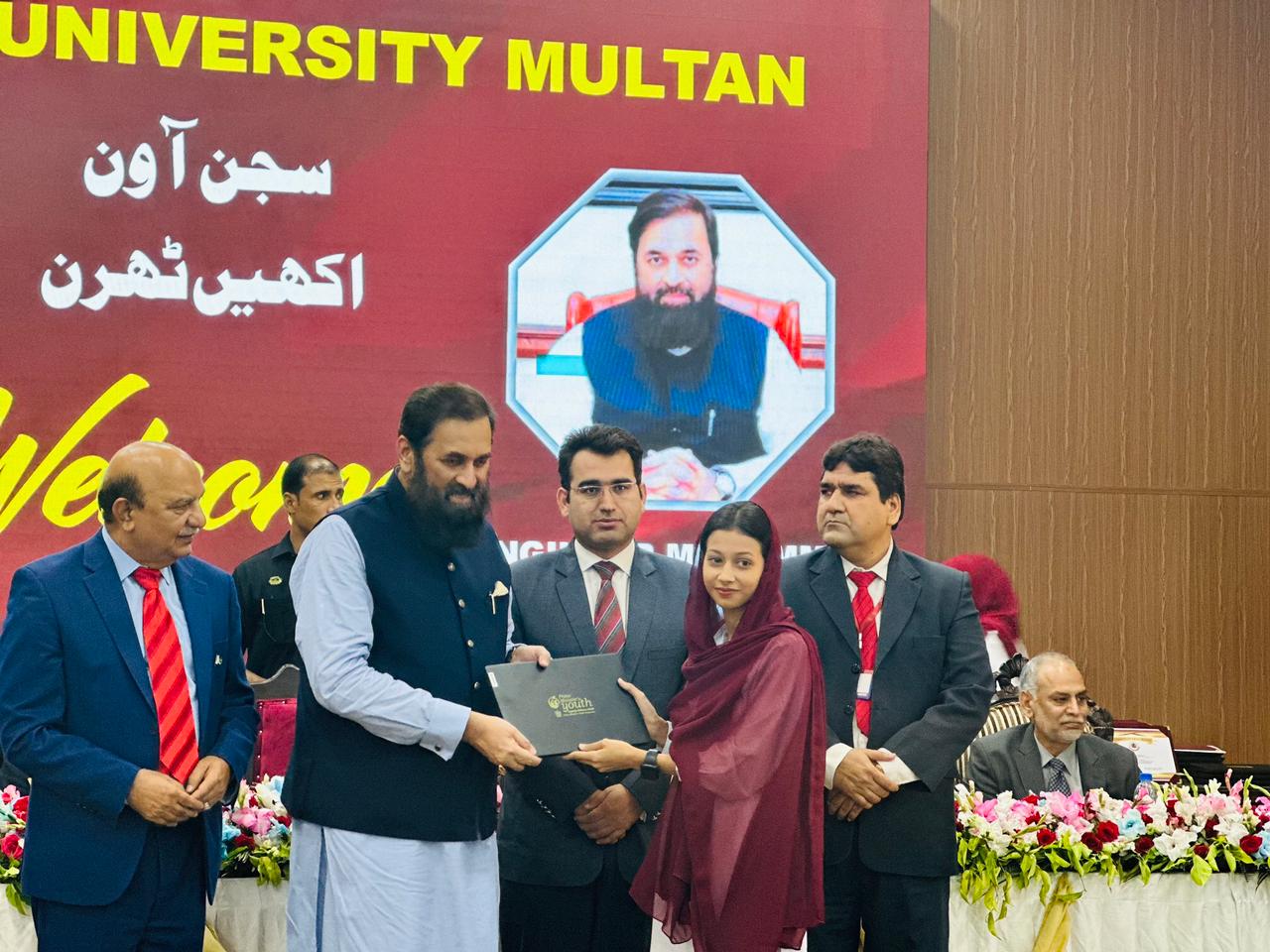 Governor of Punjab Heads Laptop Distribution Event at Emerson University, Multan – Emerson ...